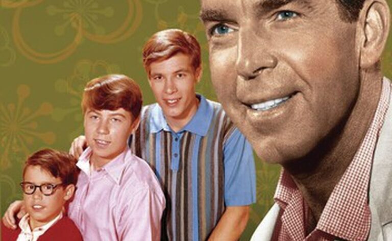 The My Three Sons DVD With the Wrong Season Advertised on the Cover