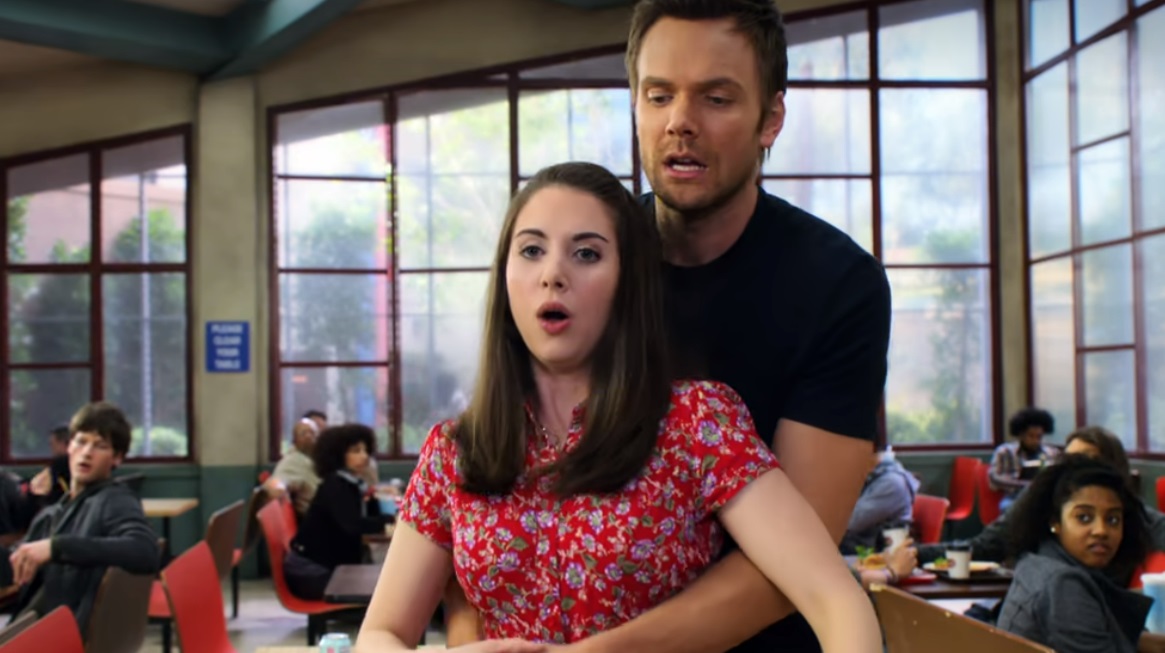 Community Poked Fun At Fan 'Shipping' Videos