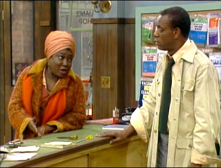 Five Great Moses Gunn Guest Appearances